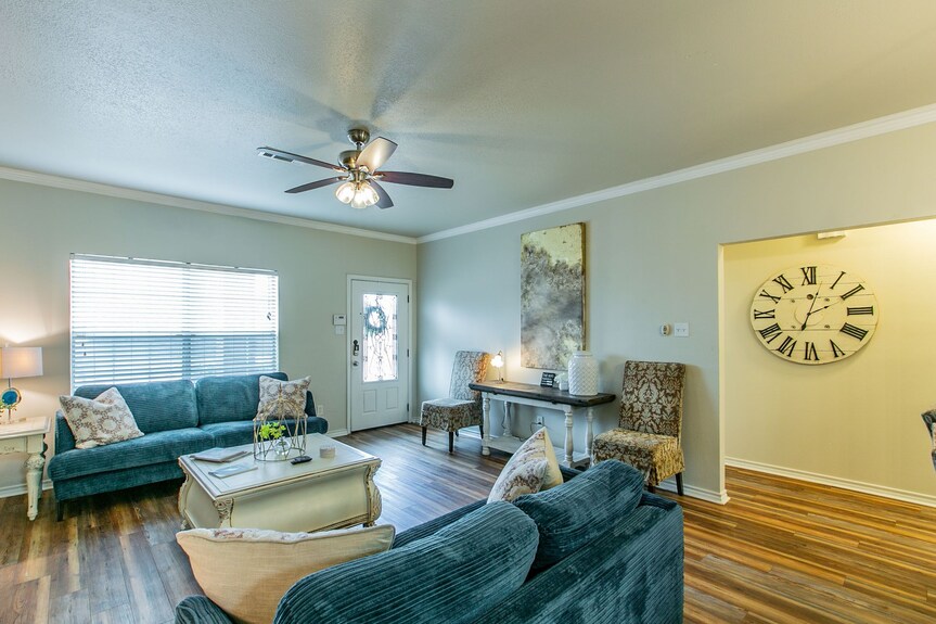 Spacious Apt1 With 4br,2ba, 4 Blocks From Magnolia - 웨이코