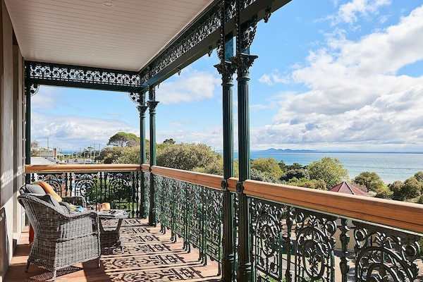 Portarlington Grand Hotel - Portarlington
