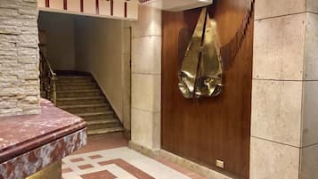 Entrada (vista interior)