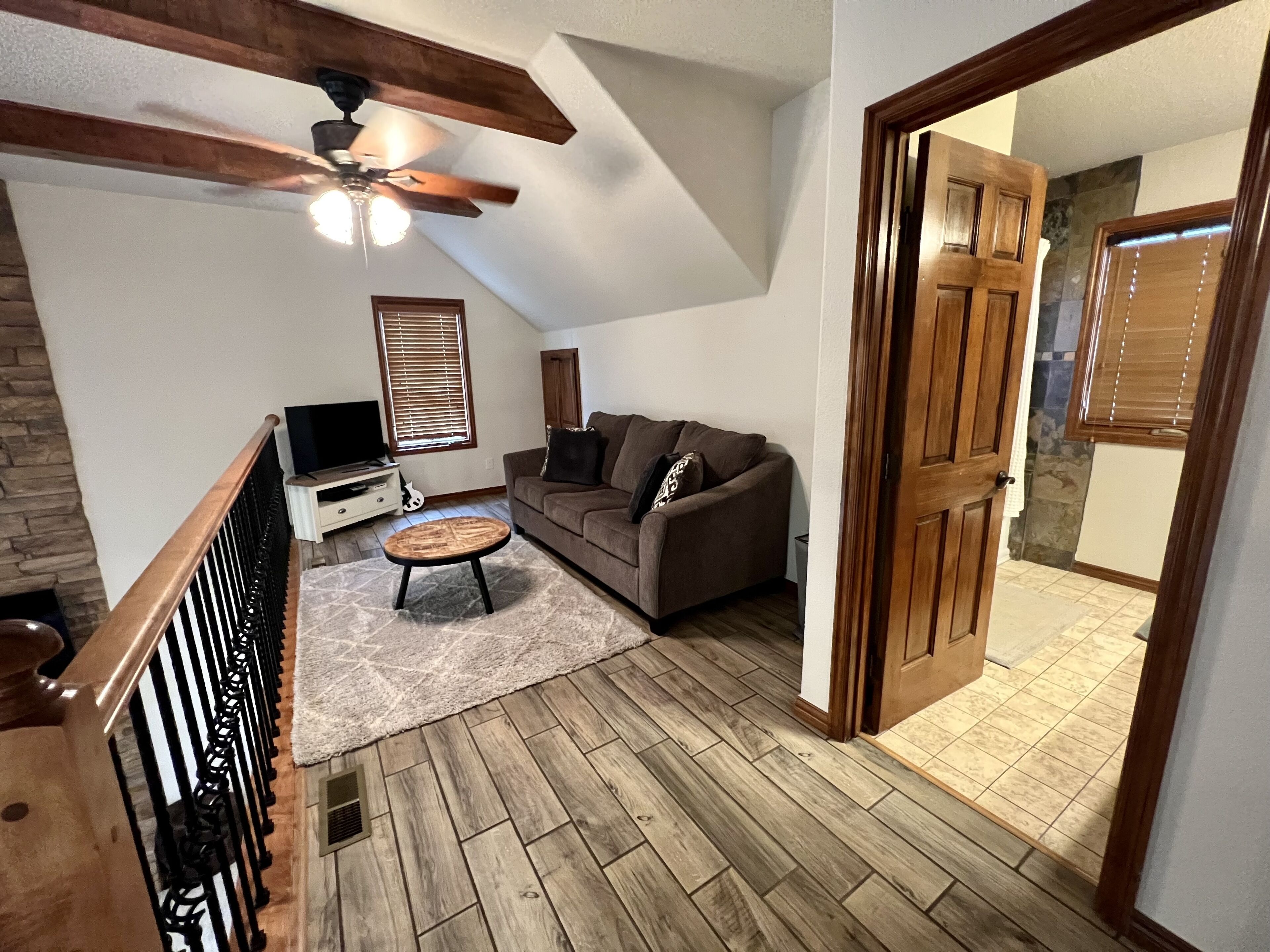 Charming Edgewater Escape, Private Pool Near Arbuckle Lake - Davis, OK