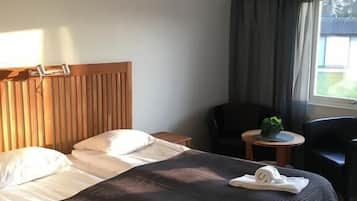 Quarto Duplo Standard | Roupa de cama fornecida
