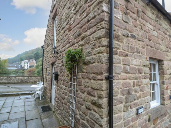 Stable Cottage - Staffordshire