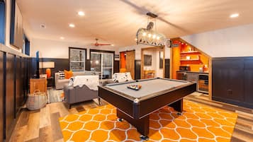 Cabine, 3 quartos | Bilhar