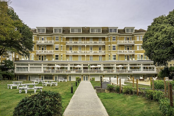 The Nici (Bournemouth) – 2023 Updated Prices | Expedia.co.uk