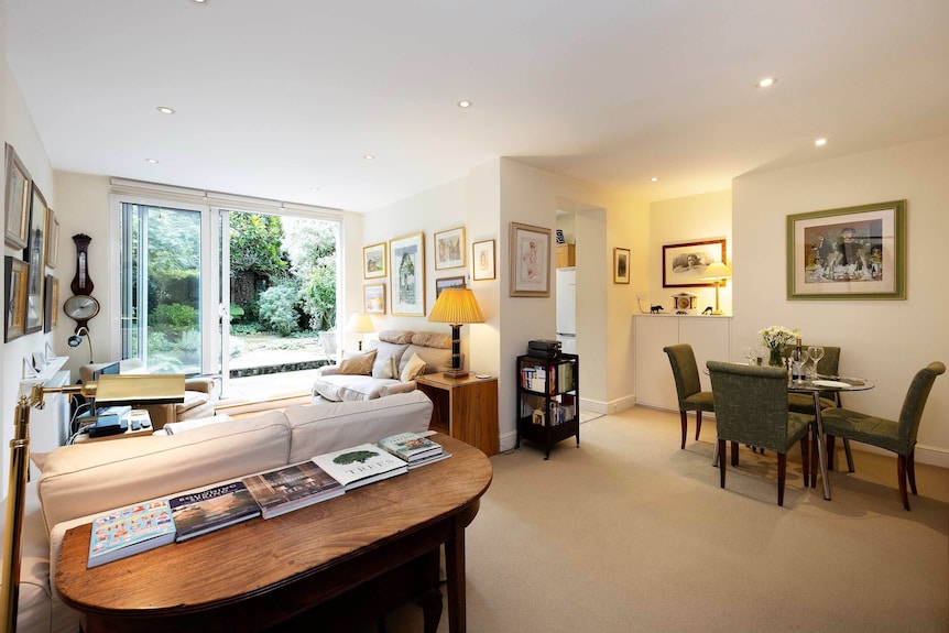 Artist's Oasis, By Veeve - Twickenham