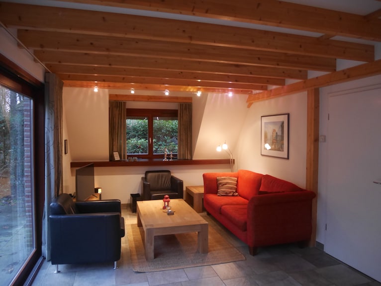 Vakantiehuisje In Het Bos, Vlakbij Maastricht. - As