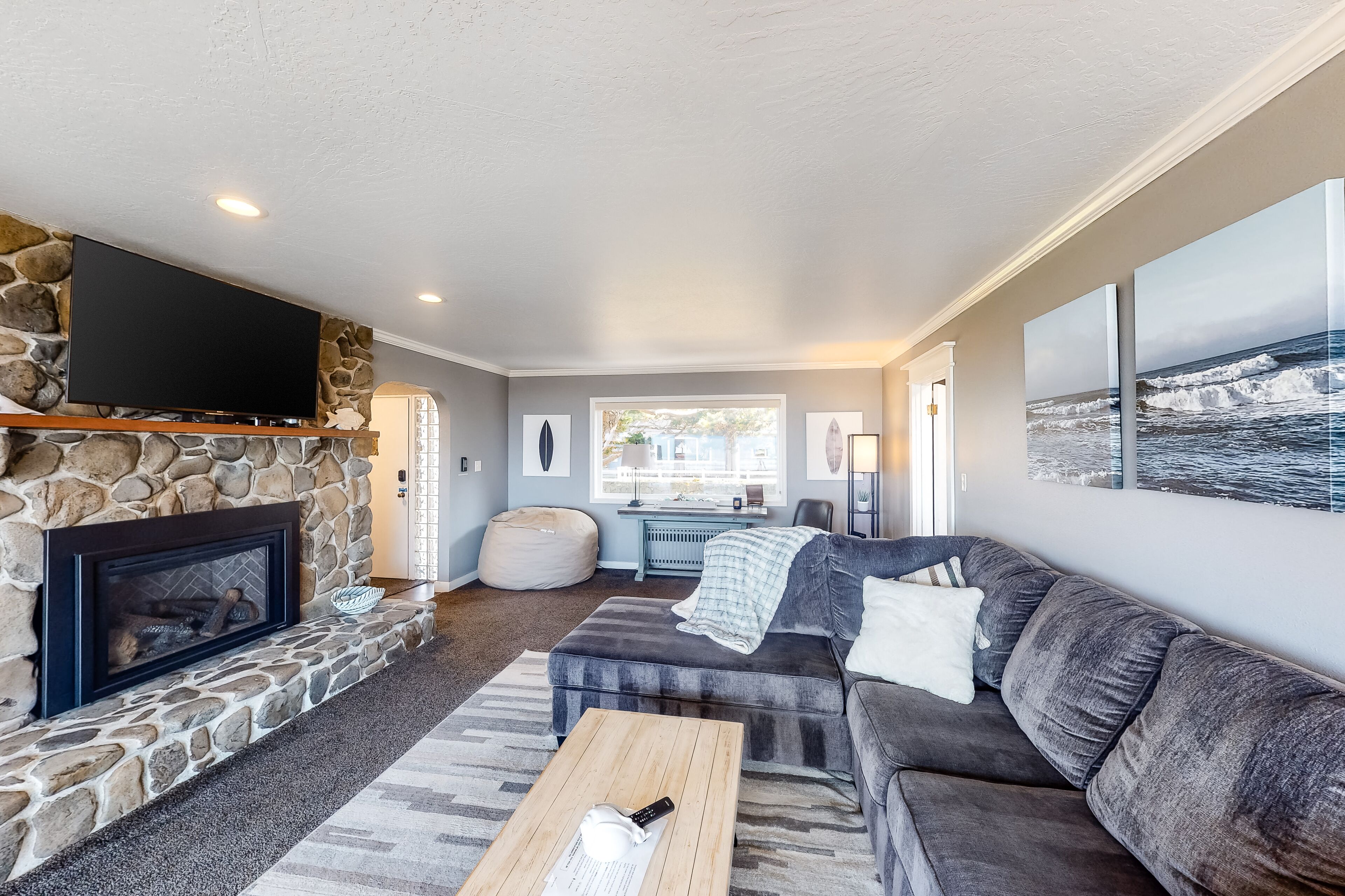 11 Oceanfront Oregon Coast Vacation Rentals | TravelAwaits