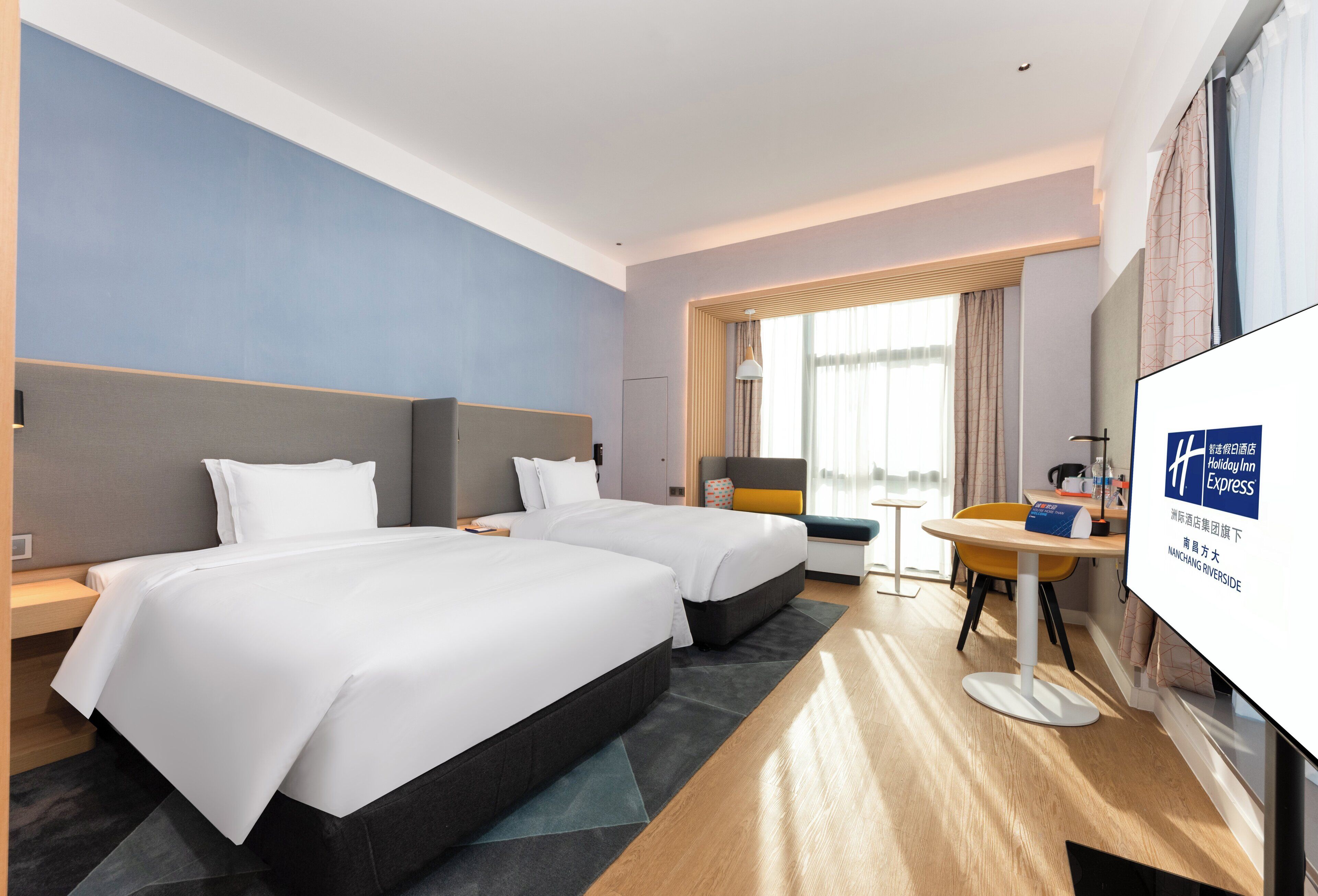Quarto standard, 2 camas de solteiro (Extra Floor Space) | 1 quarto, frigobar, cofres nos quartos, quartos à prova de som