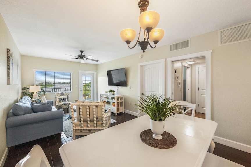 Waterfront, Harbourside, Water Park, Beach, #5512 - Tampa Bay, FL