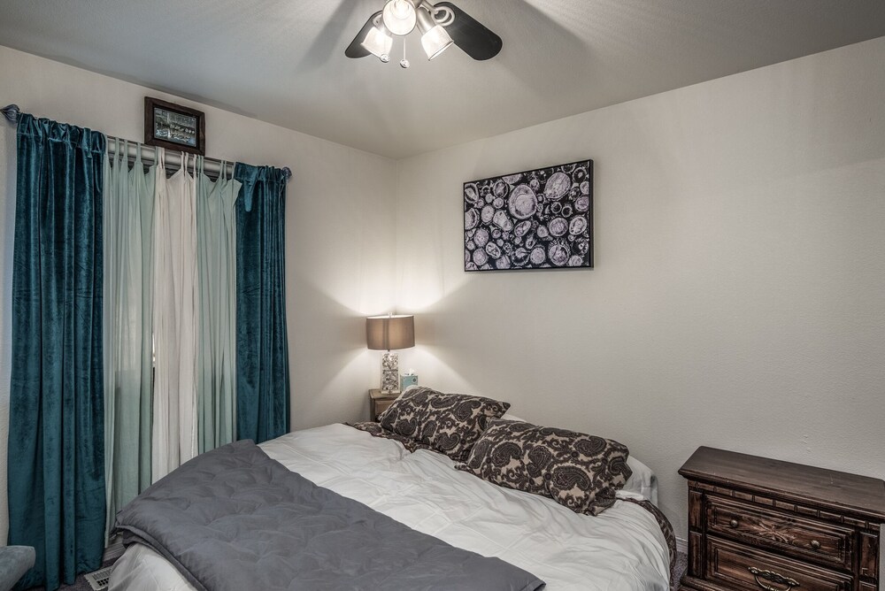 Piñon Ridge Mountain Home - Ruidoso, NM
