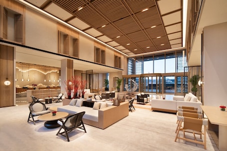 Este bar no lobby do hotel