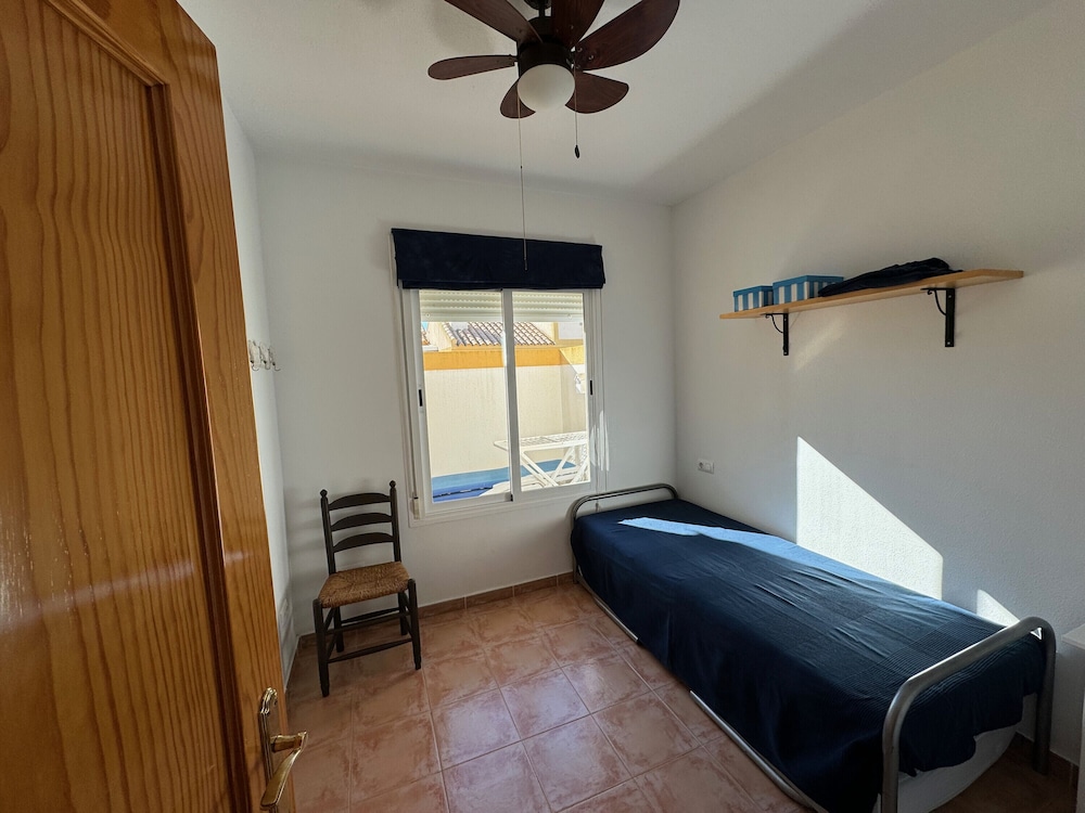 Holiday Home 'Casa Montana' With Shared Pool, Air Conditioning & Wi-fi - Mazarrón