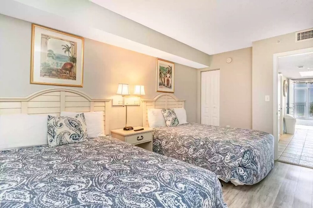 Ocean View Room, Pools, Lazy Rivers, And Jacuzzi - North Myrtle Beach, SC