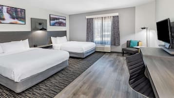 Quarto, 2 camas de casal, para não fumantes | 1 quarto, roupas de cama premium, camas com colchões pillow-top