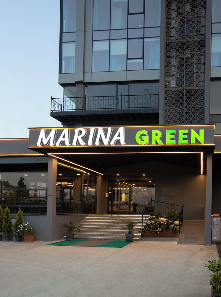 Marina Green Suit Hotel - Yomra