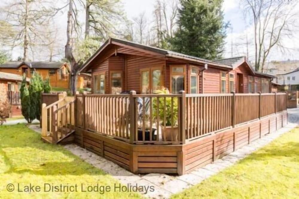 Broad Larch Lodge - Bowness-on-Windermere