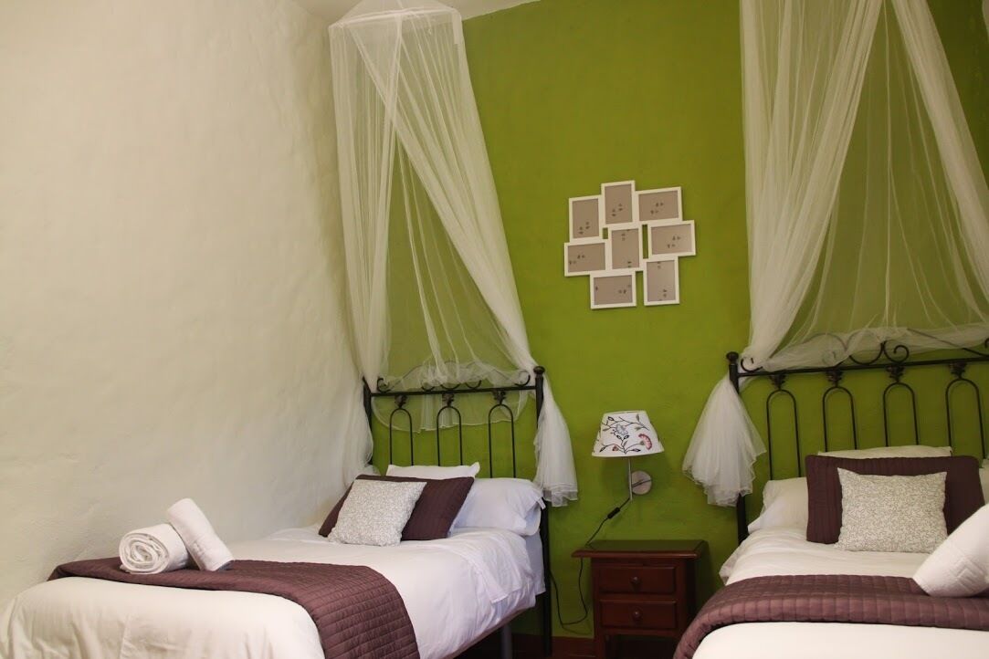 Casas Rurales Los Algarrobales- El Rancho - Zahara de la Sierra