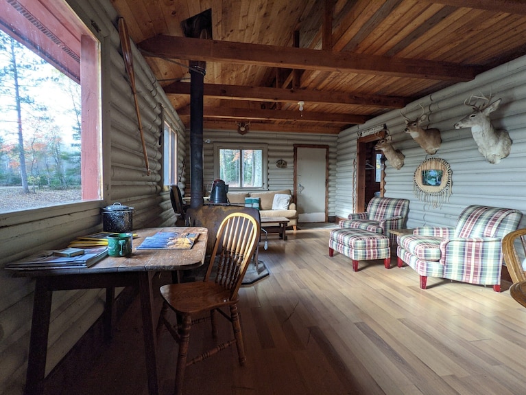Log Cabin W/ Sauna On The Cut River At Higgins Lake - Roscommon, MI
