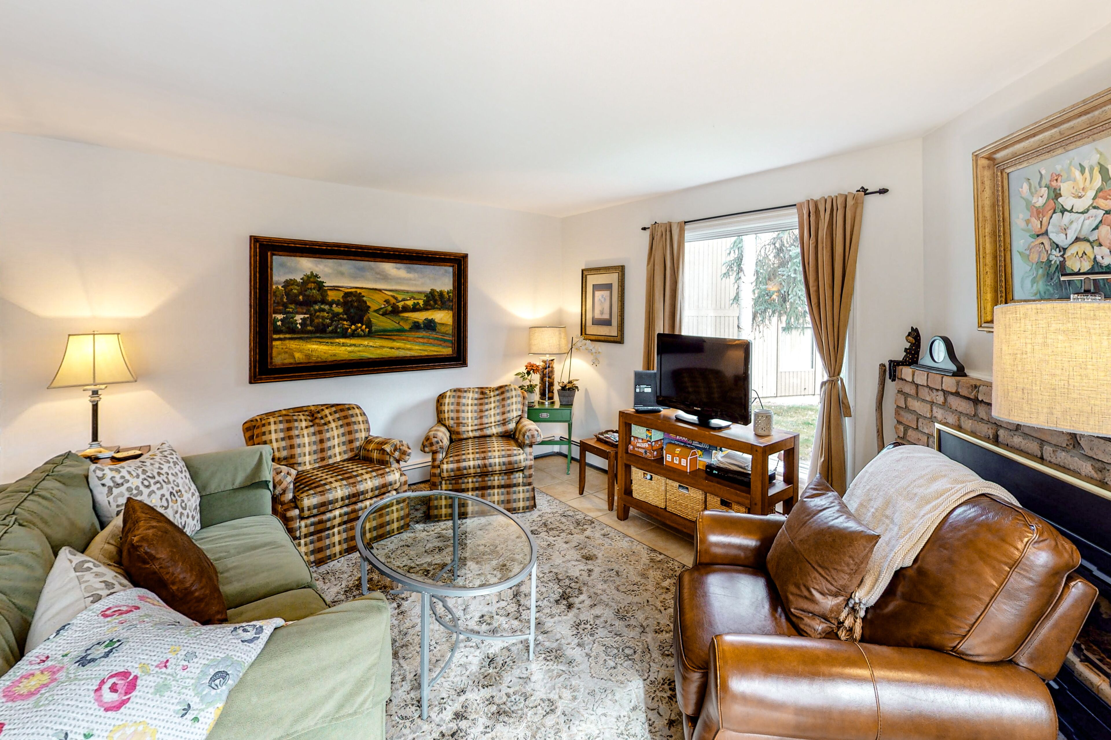 Welcoming Mountain Suite With Balcony & Fireplace - Snowmass Village, CO