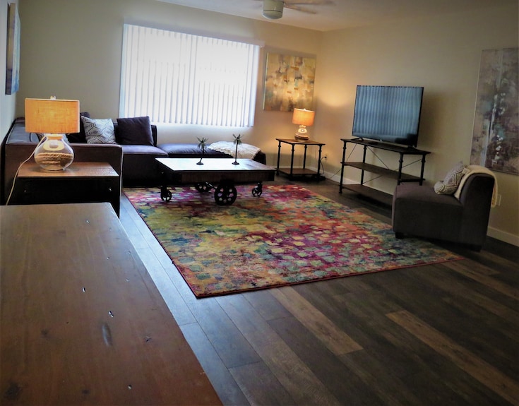 2 Bed/2 Ba Venice Island Villa - Walk To Beach & Historic Downtown Venice! - Casey Key, Florida