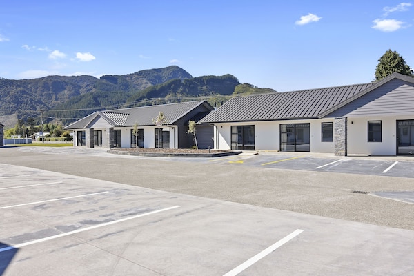 Grand Suites Murchison - Murchison