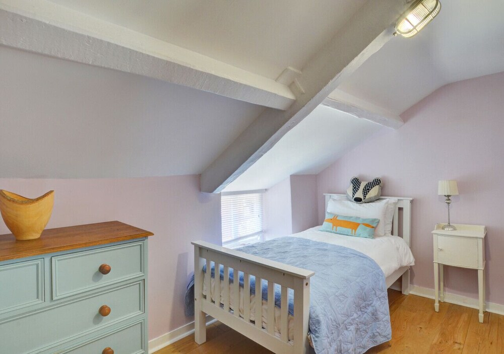 Little Steppes - Two Bedroom House, Sleeps 3 - Corfe Castle