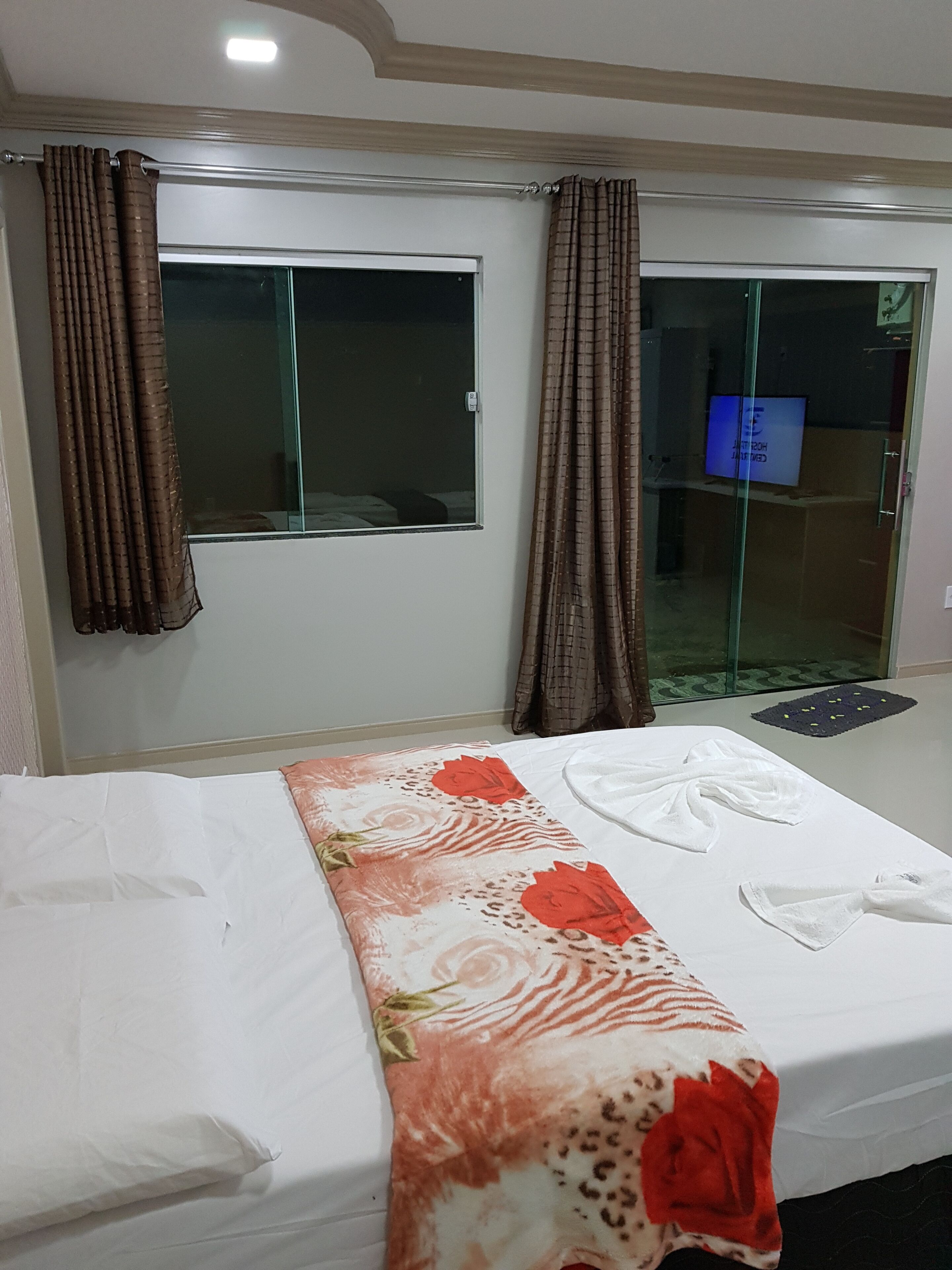 Super Comfortable Suite, Spacious, Well Refrigerated, With Two Beds. - State of Amazonas