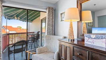 Apartamento em Condomínio Fechado | Com decoração personalizada, com mobília individualizada