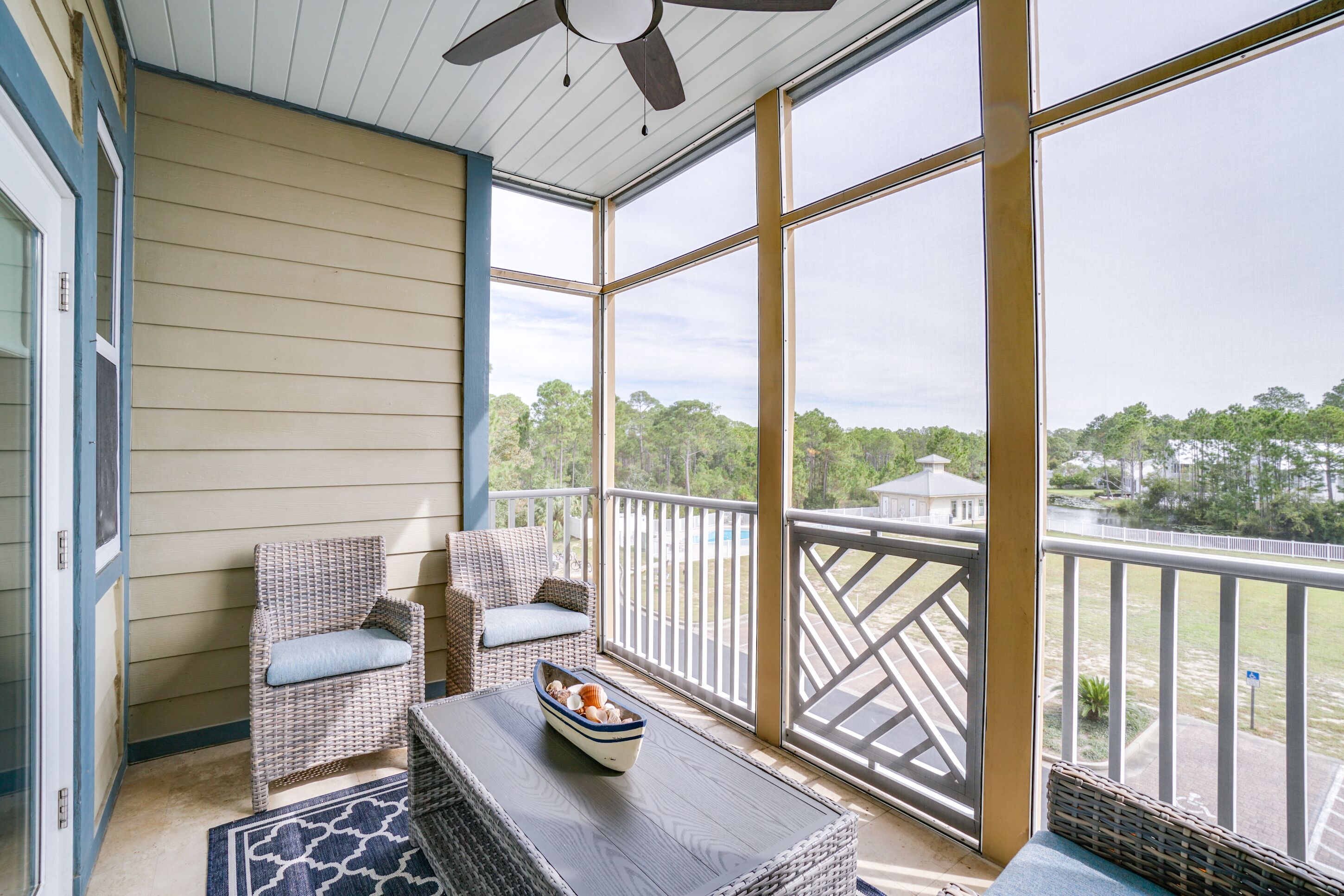 Apartamento em Condomínio Fechado, 3 quartos, vista para o resort (2309) | Vista da varanda