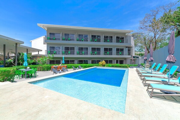 Wet Hotel - Adults Only - Playa Langosta