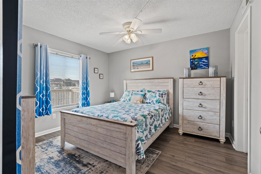 Recently Updated Condo 1/2 A Mile From The Beach + Free Attraction Tickets! - 默特爾比奇