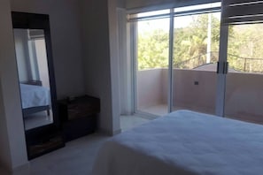 Apartamento, 3 quartos, terraço, vista para o jardim | 3 quartos