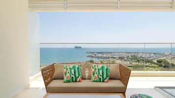Apartamento de Luxo, 2 quartos (3W) | Varanda