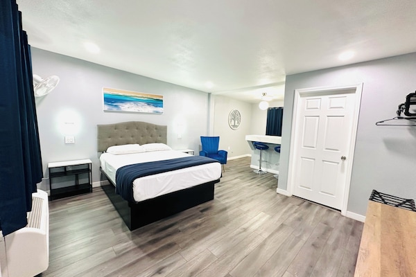 Quarto Individual de Luxo | Wi-fi grátis, roupa de cama fornecida