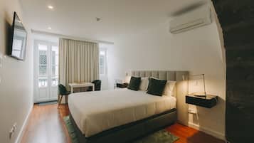 Quarto casal conforto | Roupas de cama antialérgicas, cofres nos quartos
