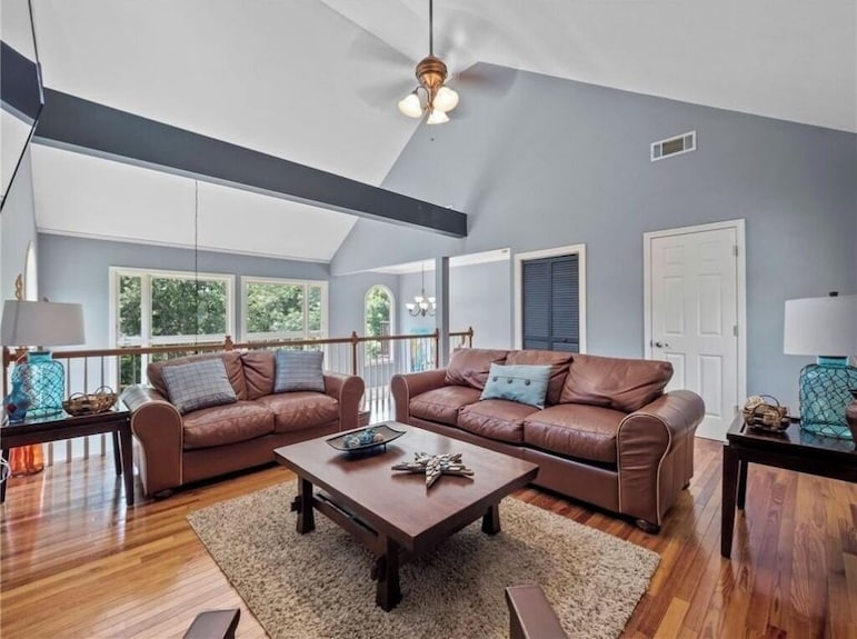 Lake Lanier Holiday - Flowery Branch, GA