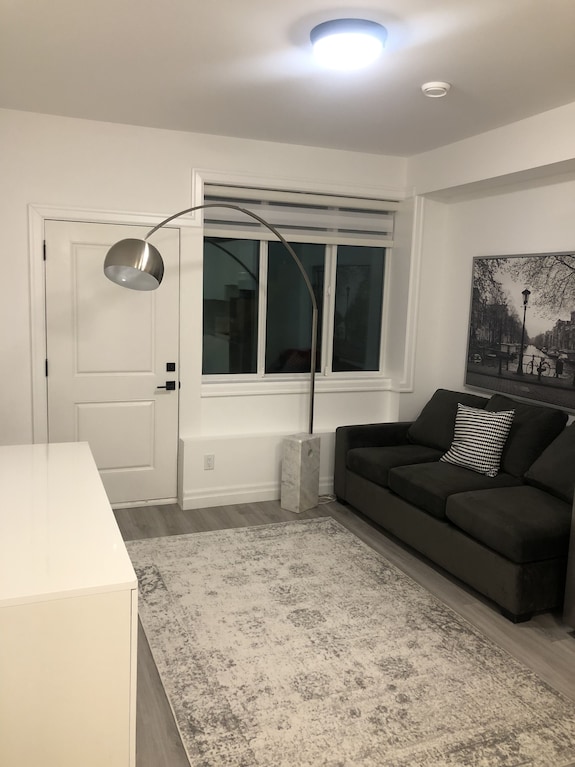 Amazing 1 Bedroom Suite In Vancouver - Burnaby
