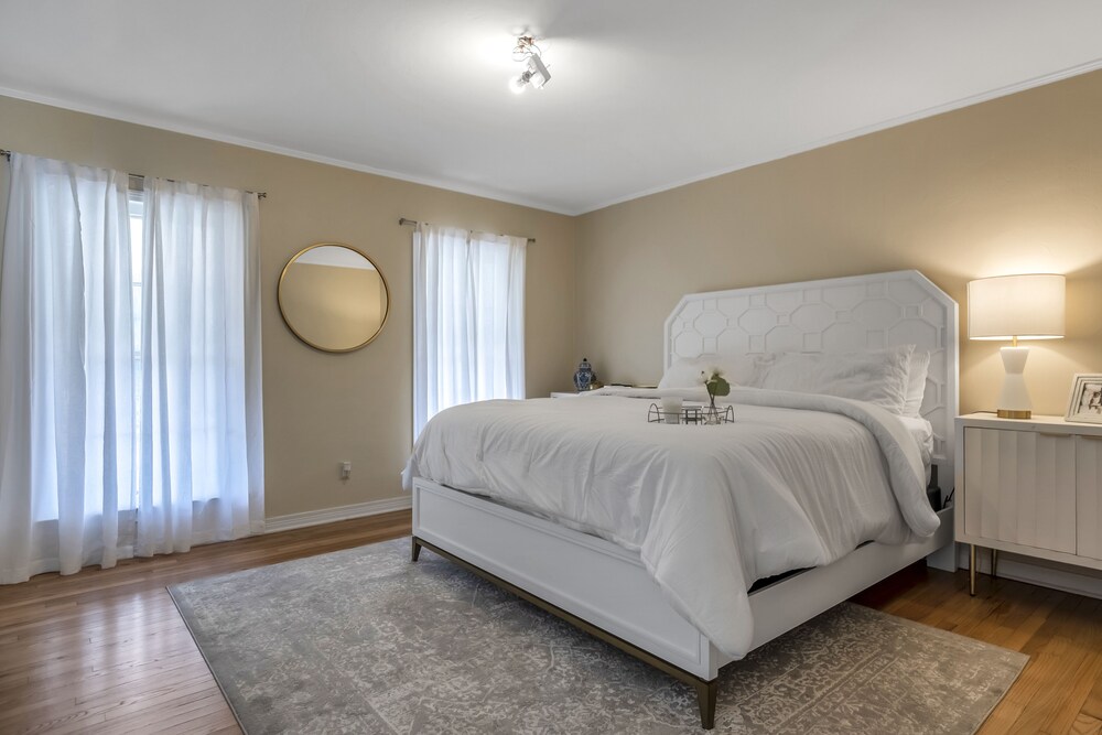 Spacious 2 Br- Ranch With Gym/peloton, Pool - Midtown - Oklahoma City