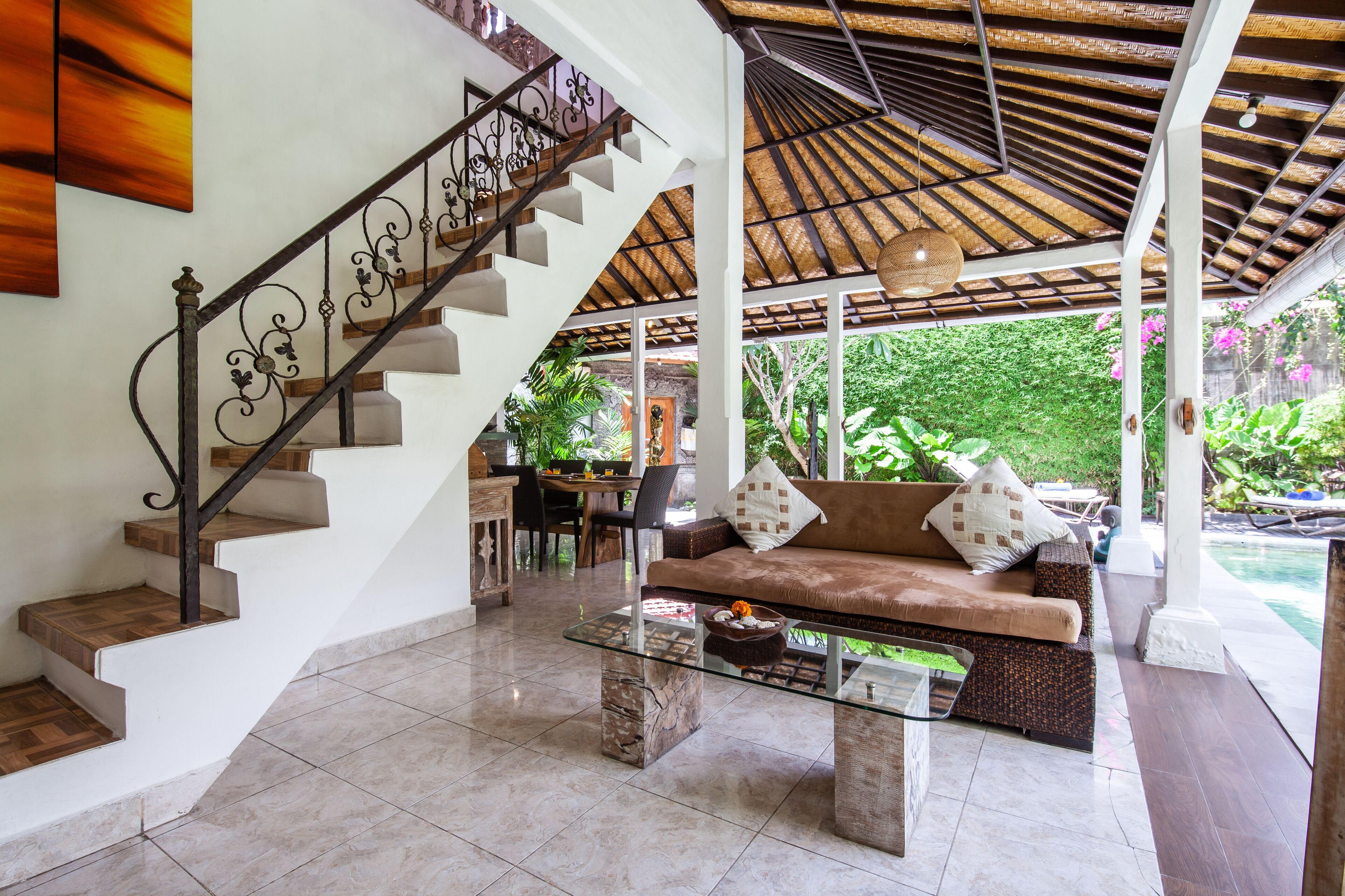 Beautiful 3 Bedroom Private Villa With Tropical Vibes In The Heart Of Seminyak - Kuta