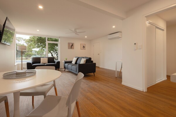 Botanic Racecourse Apartments - Warrnambool