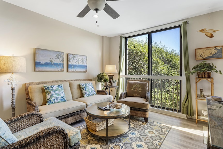 Kiawah Exclusives | 2375 Shipwatch Oceanside - Kiawah Island, SC