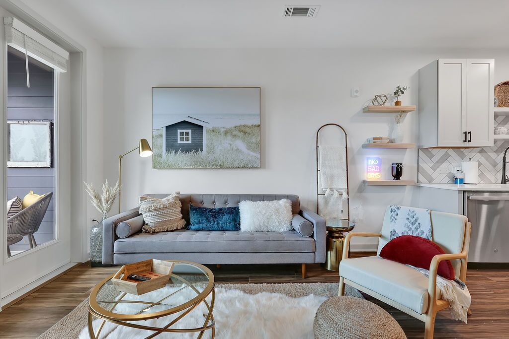 Modern Coastal Retreat~pool~gym~monthly Stays~mins To Beach~pets Ok - Wilmington, NC