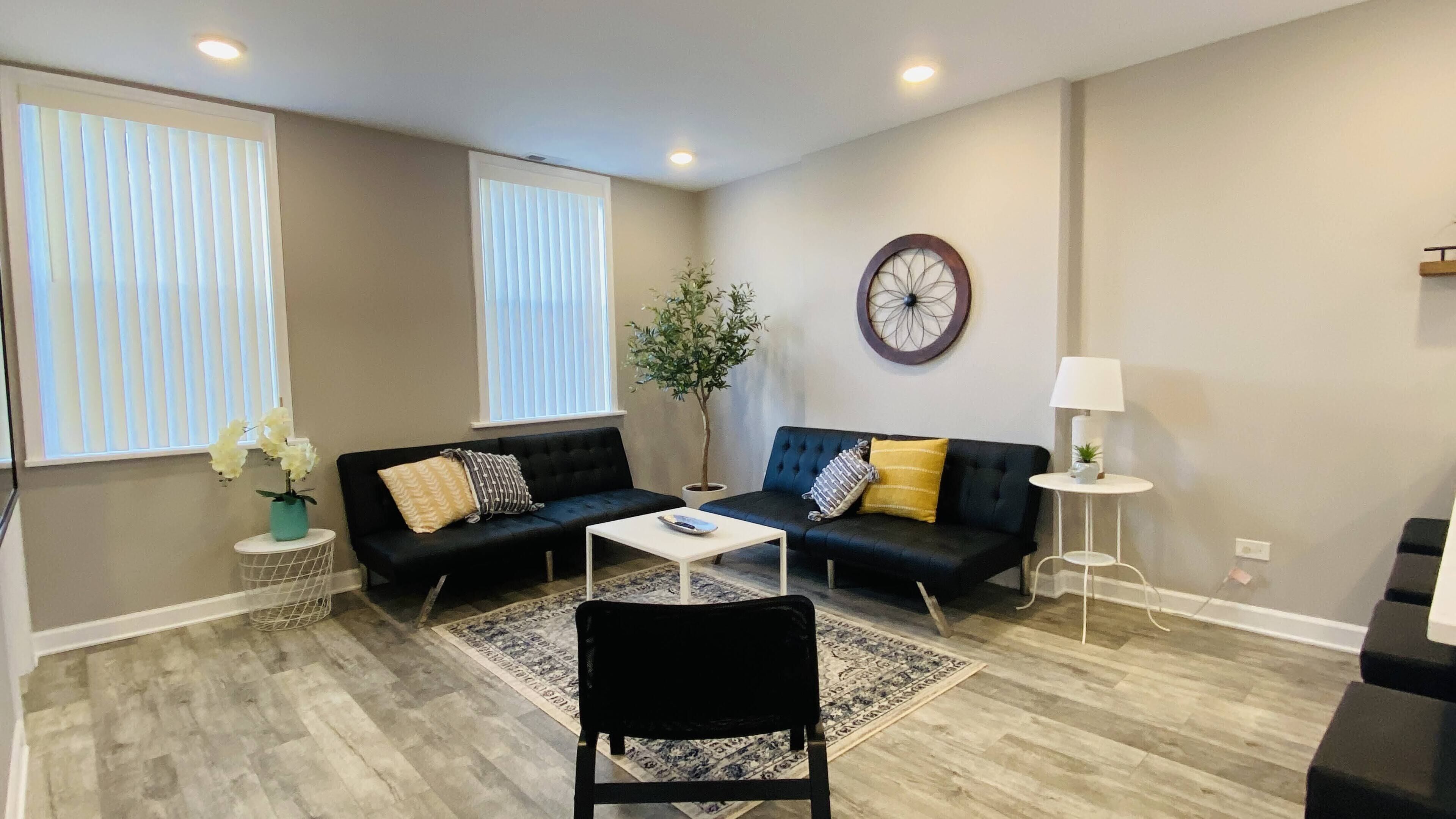 Archer #2 - New 3 Bedroom Near Mccormick Place, Wintrust Arena, Chinatown - Chicago, IL