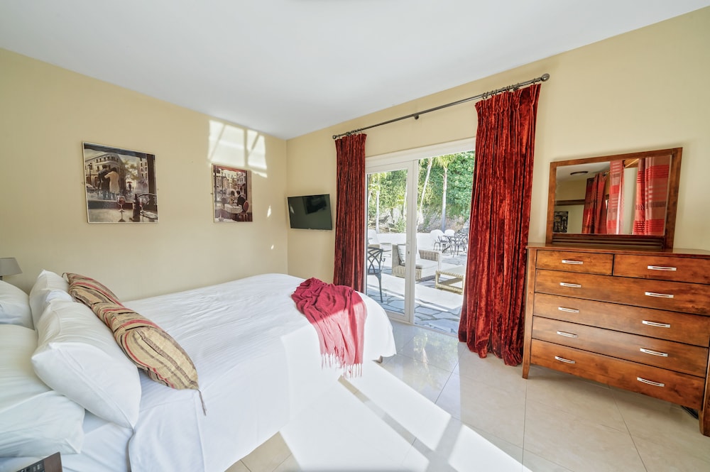 Unique Villa Boron! Sea View, Swimming Pool And Jacuzzi - Èze