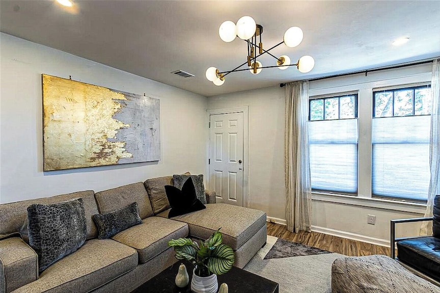 Charming, Modern, 2nd Floor Home-away-from-home - Augusta, GA