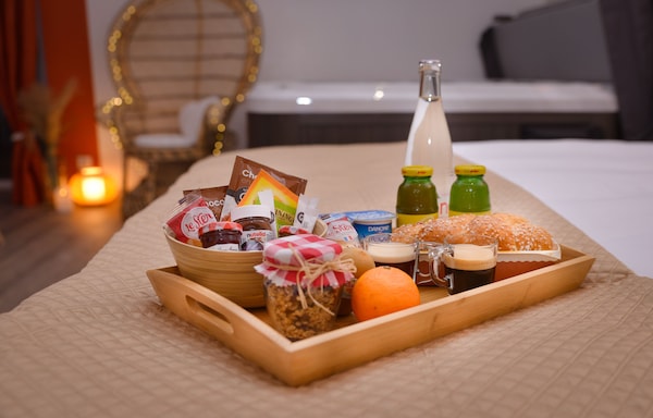Gîte Avec Sauna Et Spa Privatif - Savenay