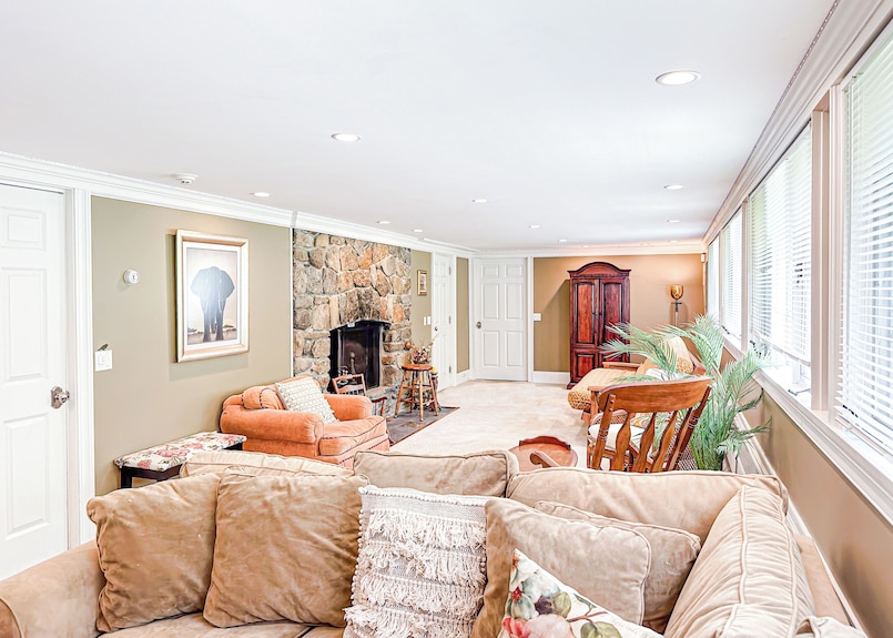 Garden House Near Casino - Norwich, CT