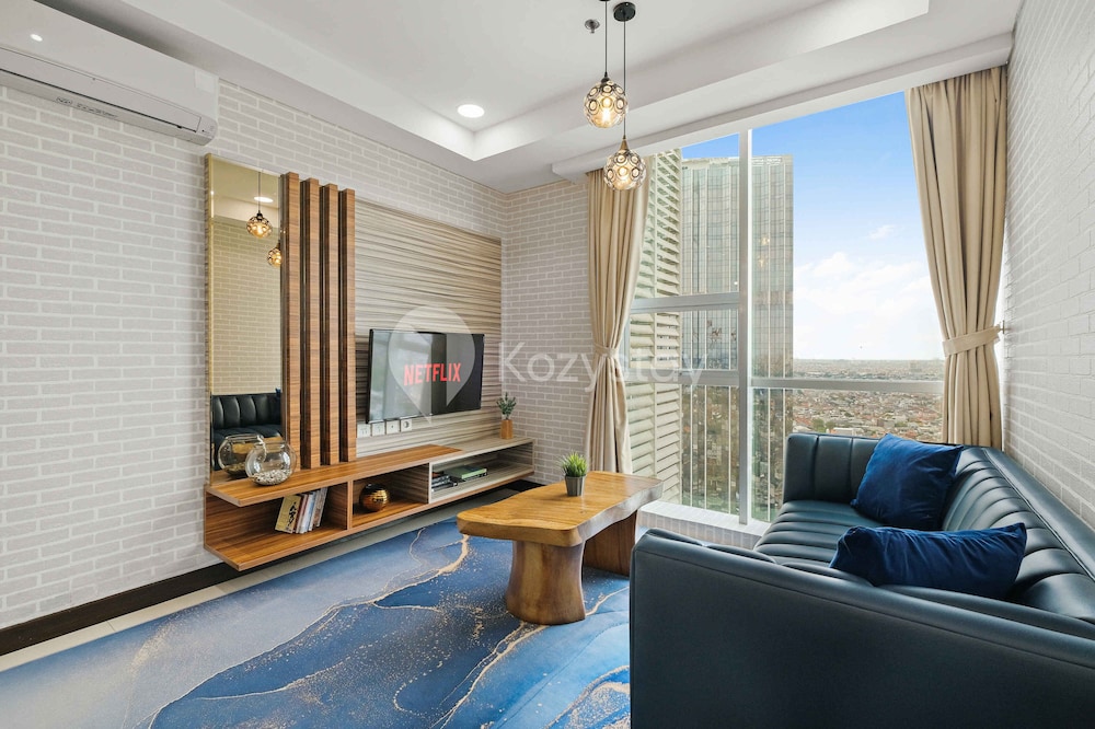 Meadow By Kozystay | Newly Renovated | Kebon Jeruk - Jakarta