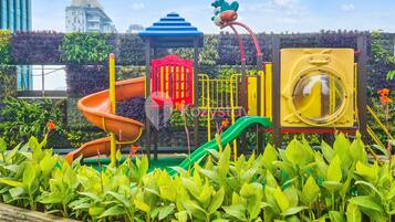 Área de recreio para crianças (ao ar livre)