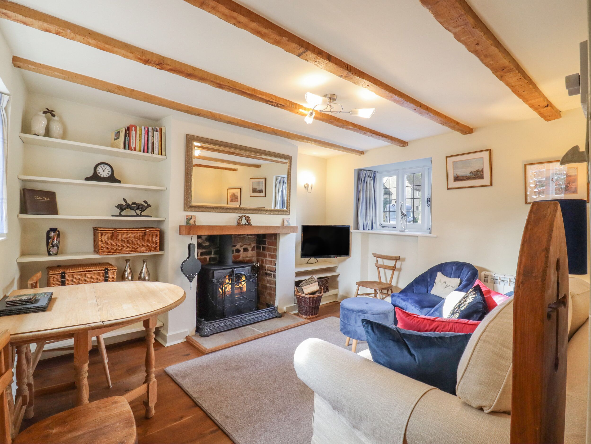 Wayside Cottage, Pet Friendly, With Hot Tub In Sharnbrook - 白金漢